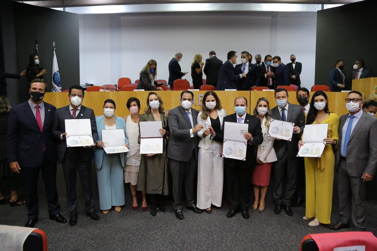 Bancada de Mato Grosso toma posse no Conselho Federal da OAB - Blog da ...